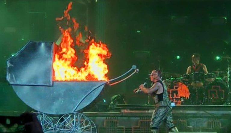 Ausländer el nuevo video de Rammstein - Nacion Grita