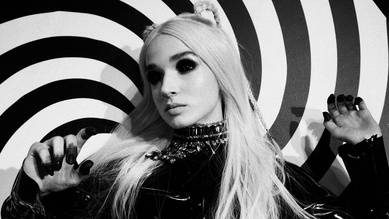 Poppy: Únete al culto y descubre su obscura faceta